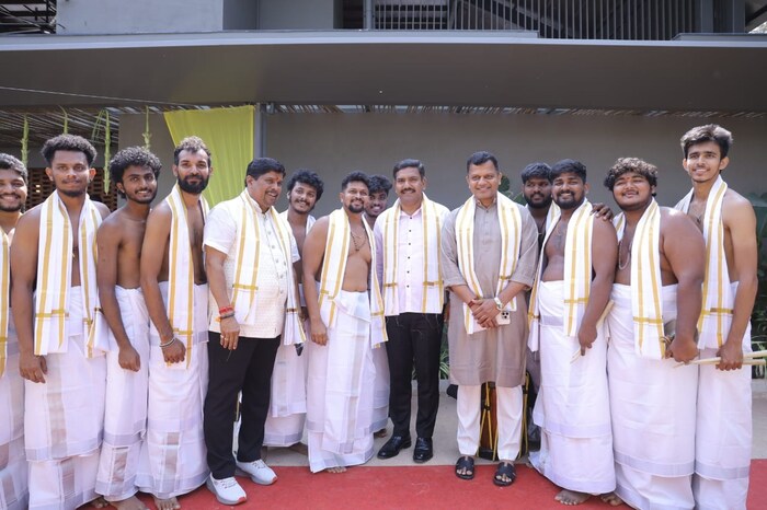 Tejasvi Surya: ಶಿವಶ್ರೀ ಸ್ಕಂದ ಕೈ ಹಿಡಿದ ಸಂಸದ ತೇಜಸ್ವಿ ಸೂರ್ಯ; ಅದ್ಧೂರಿ ಮದುವೆ ಫೋಟೋಗಳು ಇಲ್ಲಿವೆ ನೋಡಿ ...