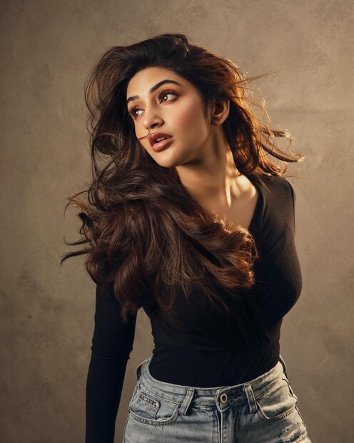 ನಟಿ ಶ್ರೀಲೀಲಾ ಅಂದವಾಗಿ ಕಾಣಲು ಆ ಭಾಗಕ್ಕೆ ಸರ್ಜರಿ ಮಾಡಿಸಿಕೊಂಡ್ರಾ? ಫುಲ್ ...