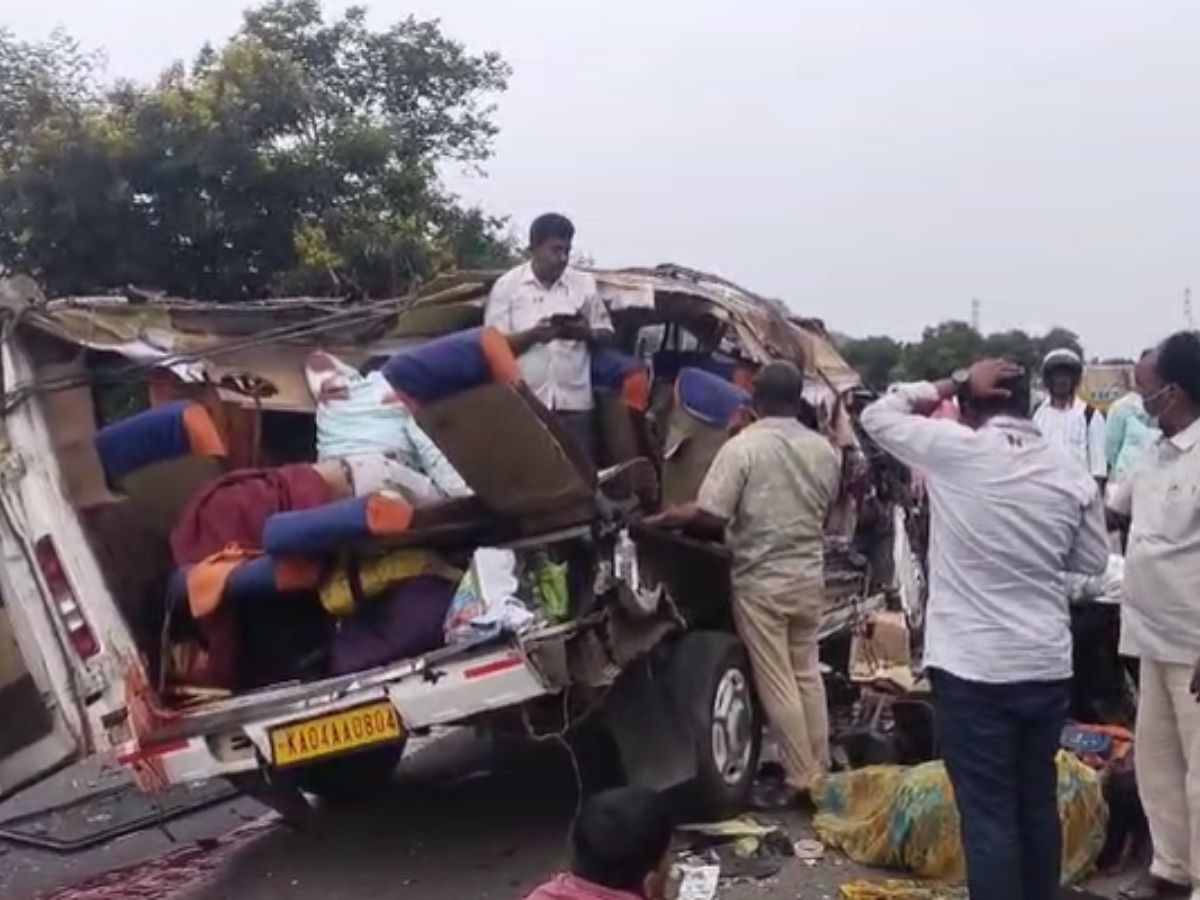 Deadly Accident: ತಿರುಪತಿಗೆ ಹೋಗಿ ಬರುತ್ತಿದ್ದ ಟಿಟಿ ಭೀಕರ ಅಪಘಾತ; 3 ಭಕ್ತರು ...