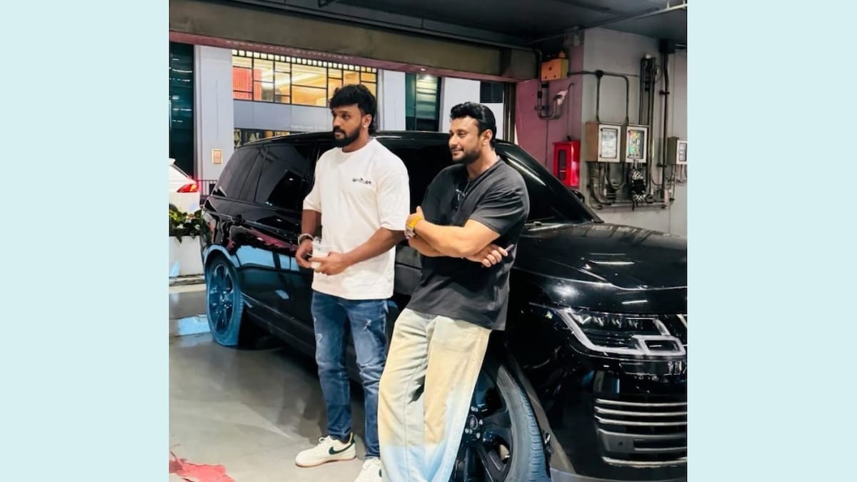 ಥೈಲ್ಯಾಂಡ್‌ನಲ್ಲೂ ದರ್ಶನ್ ಜೊತೆಯಾದ ಧನ್ವೀರ್; 'ಡೆವಿಲ್' ಜೊತೆ 'ವಾಮನ' ಪೋಸ್ ...