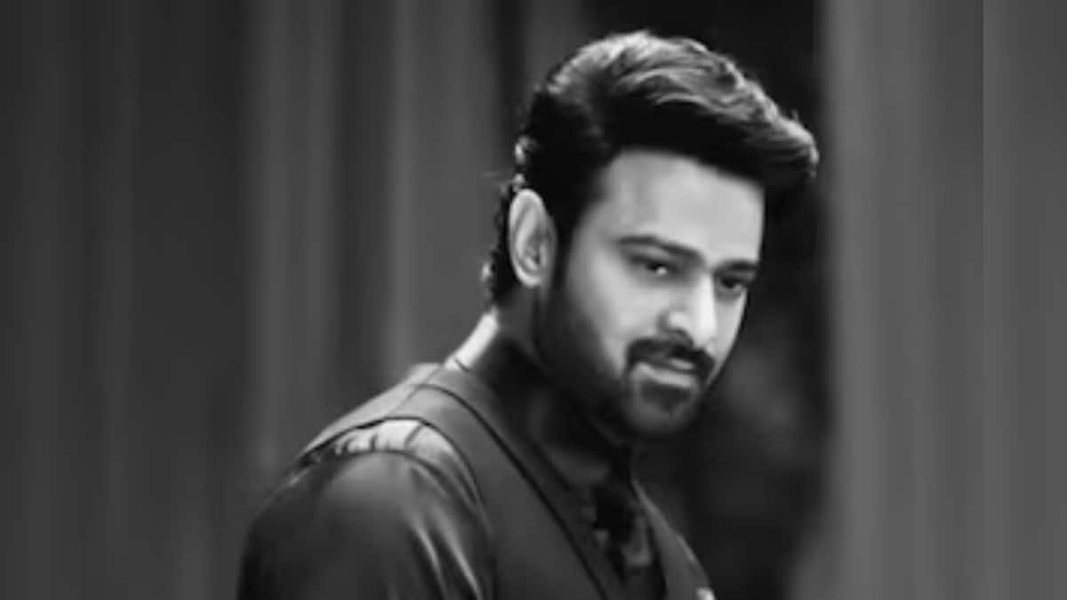 Prabhas: ಫೌಜಿ ಸೆಟ್ ನಿಂದ ಪ್ರಭಾಸ್ ಲುಕ್ ಲೀಕ್! ಮಸ್ತ್ ಅಂತಿದ್ದಾರೆ ಫ್ಯಾನ್ಸ್, ಚಿತ್ರತಂಡದಿಂದ ವಾರ್ನಿಂಗ್ ...