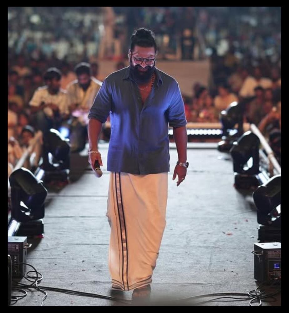 Kantara 1 Movie: ಕನ್ನಡ ನೆಲದ ಕಂಪು ಸಾರಿದ ರಿಷಬ್-ಪ್ರಗತಿ, ಸಾಂಪ್ರದಾಯಿಕ ...