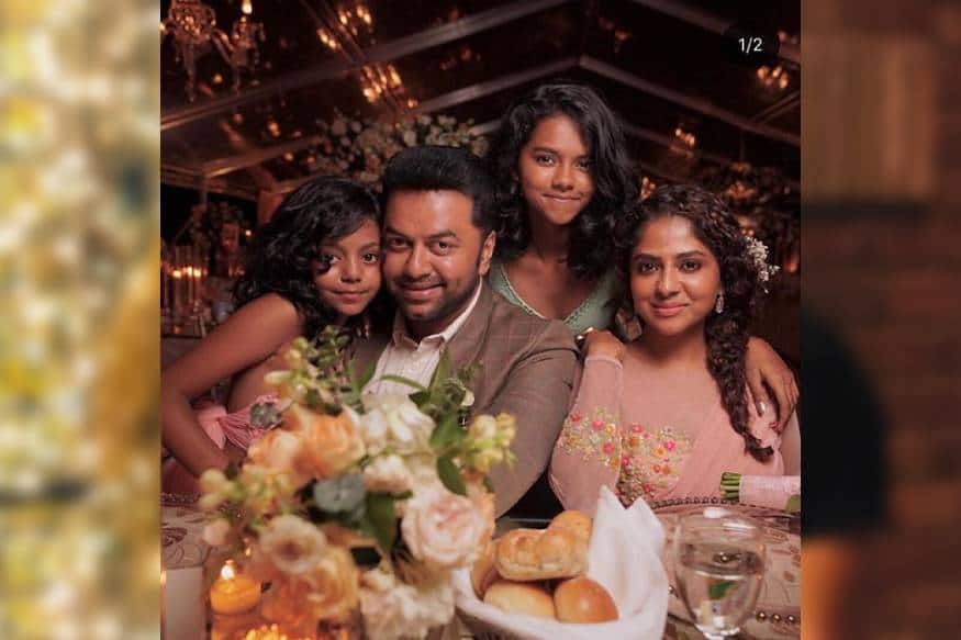 സ്വാതന്ത്ര്യ ദിനം പ്രളയ ദുരിതാശ്വാസ കളക്ഷൻ കേന്ദ്രത്തിൽ ചിലവഴിച്ച് ...