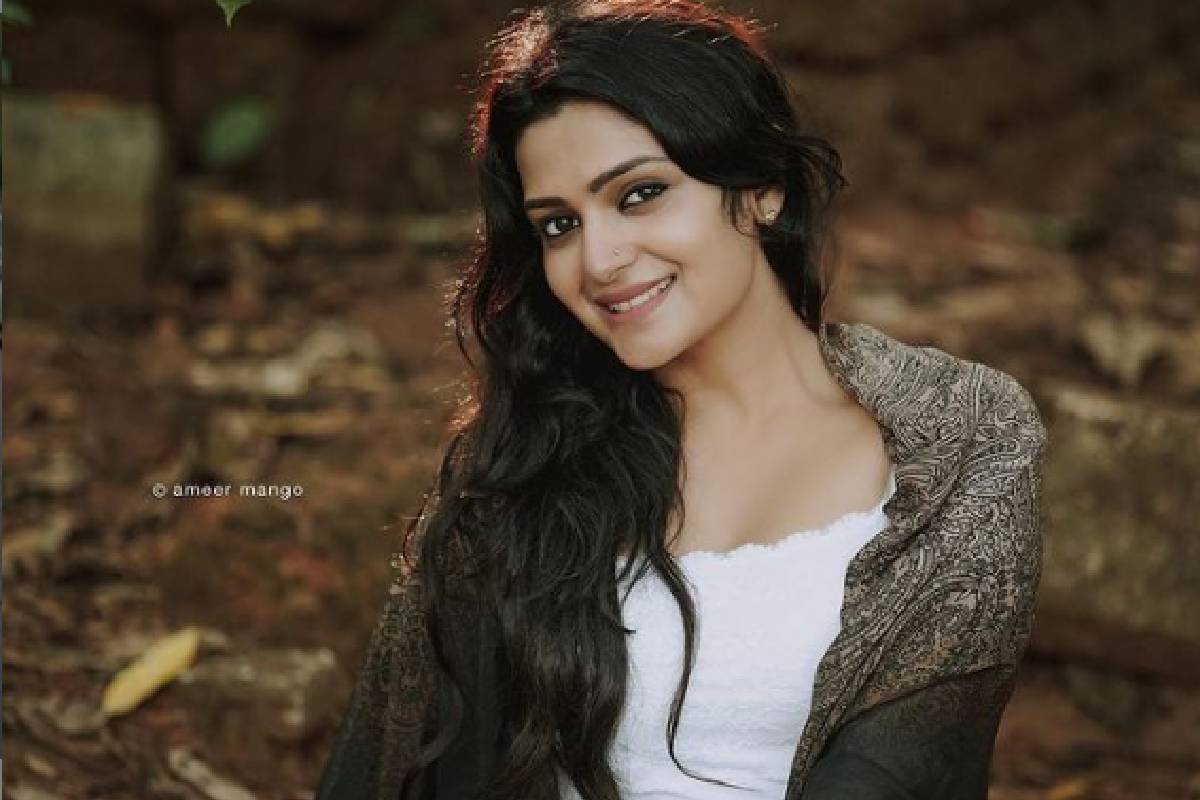 Govind Padmasoorya | ഗോവിന്ദ് പത്മസൂര്യയും ദിവ്യ പിള്ളയും വിവാഹിതരായോ ...