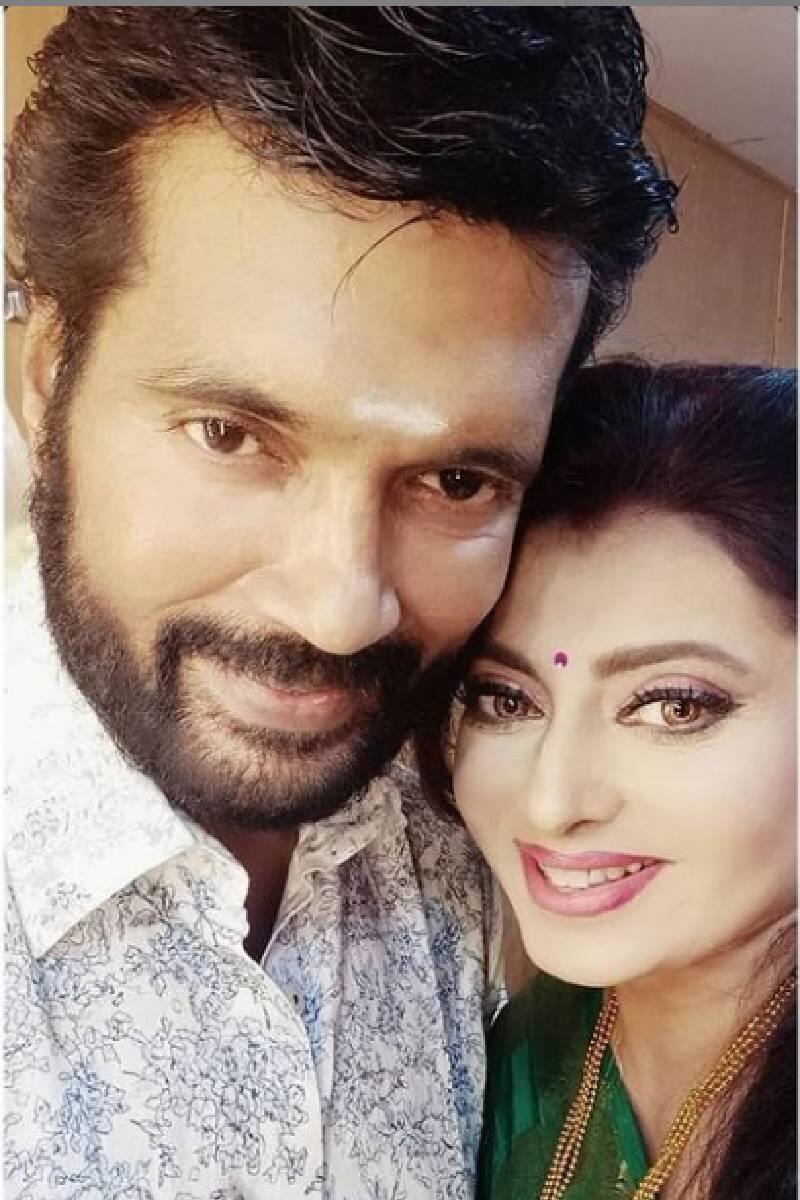 Priya Raman | അവർ വീണ്ടുമൊന്നിച്ചത് വർഷങ്ങൾക്ക് മുൻപ്? പ്രിയ രാമന്റെ ...