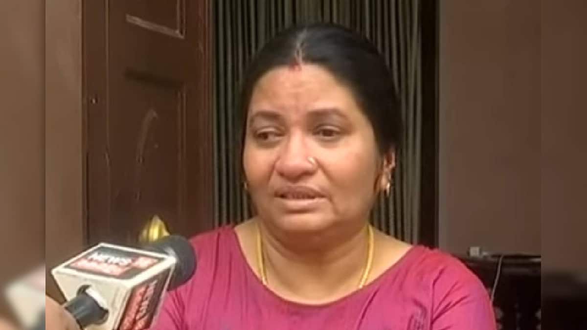 'ഇന്ത്യക്കെതിരെ ഞാൻ എന്തെങ്കിലും ചെയ്തിട്ടുണ്ടോ?'; നിമിഷ ഫാത്തിമയെ ...