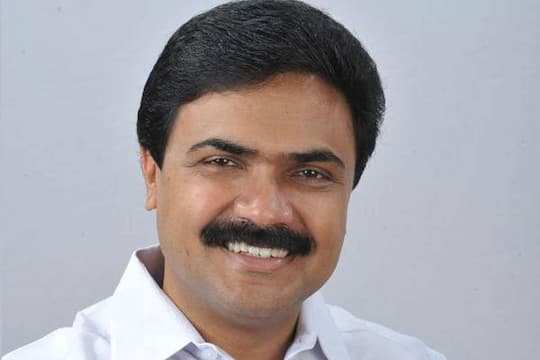 Jose K Mani | രാജിവെച്ച അതേ സീറ്റിലേക്ക് വീണ്ടും ജോസ് കെ.മാണി വരുമ്പോ ...