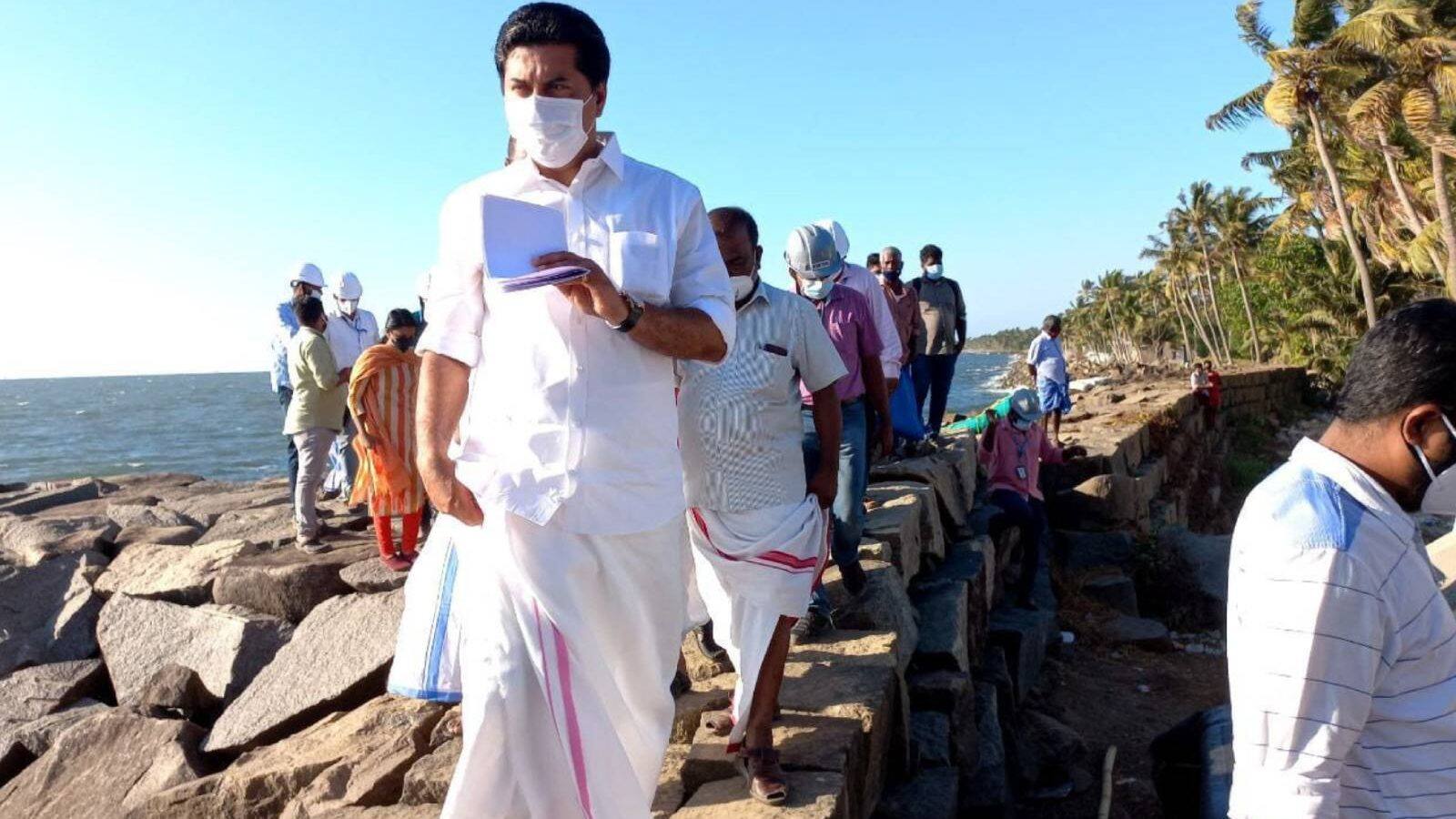 Chellanam | ഒന്നരലക്ഷം ട്രെട്രാപോഡുകള്‍, കടല്‍ഭിത്തിയും ...