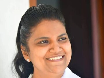 Jebi Mather ജെബി മേത്തർ കോൺഗ്രസ് രാജ്യസഭാ സ്ഥാനാർത്ഥി | Kerala - News18 ...