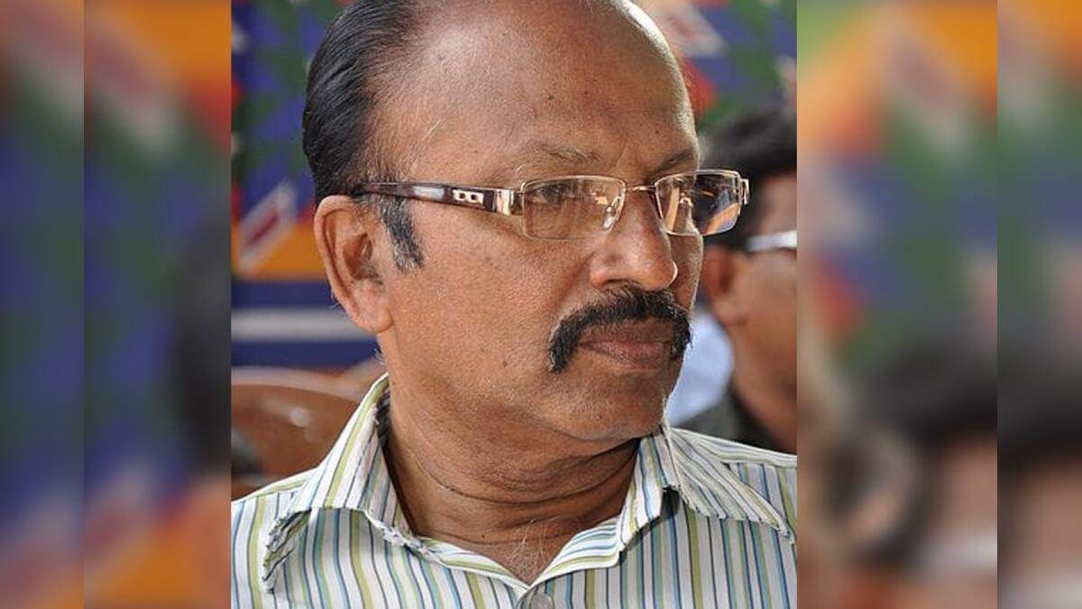 Edava Basheer| ഗാനമേളയിൽ പാടുന്നതിനിടെ നെഞ്ചുവേദന; ഗായകൻ ഇടവ ബഷീ ...