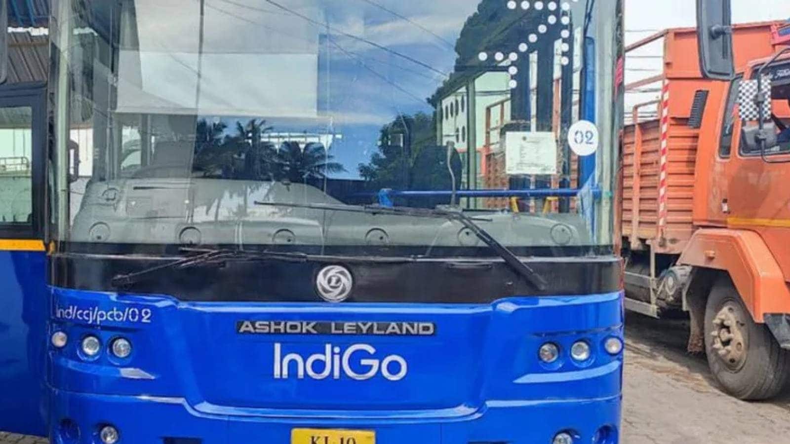 IndiGo | നികുതി അടച്ചില്ല; കരിപ്പൂരിൽ ഇന്‍ഡിഗോയുടെ ബസ്സിന് 37,000 രൂപ ...
