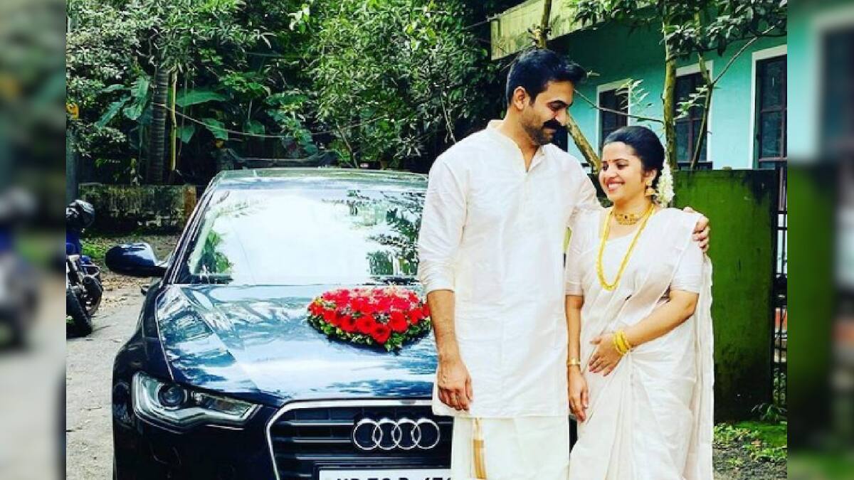 രജിസ്റ്റർ ഓഫീസിൽ ലളിത വിവാഹം; സീരിയൽ നടൻ റെയ്‌ജൻ രാജൻ വിവാഹിതനായി ...