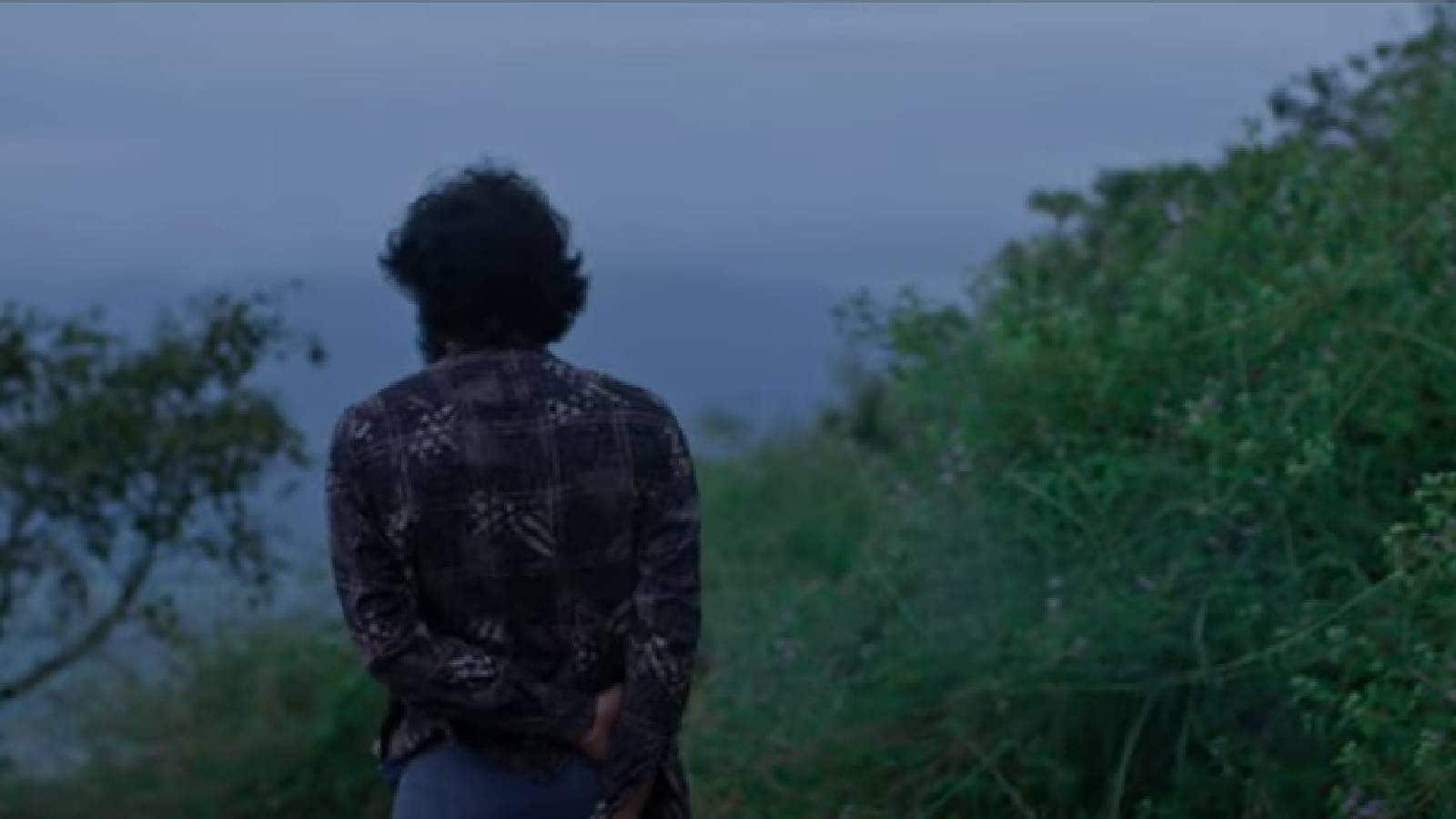 Chattambi trailer | ചട്ടമ്പി കറിയ ആരാണ്? നിഗൂഢത നിറഞ്ഞ ട്രെയ്‌ലറുമായി ...