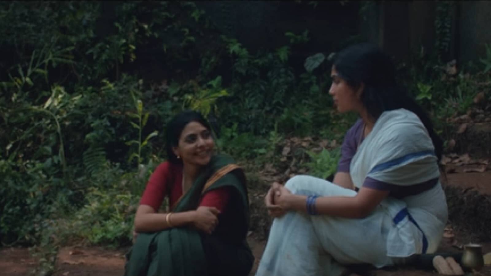 Kumari trailer| പന്ത്രണ്ട് തലമുറ കാത്തിരുന്നവൾ എത്തി; ഉദ്വേഗം നിറച്ച് ...