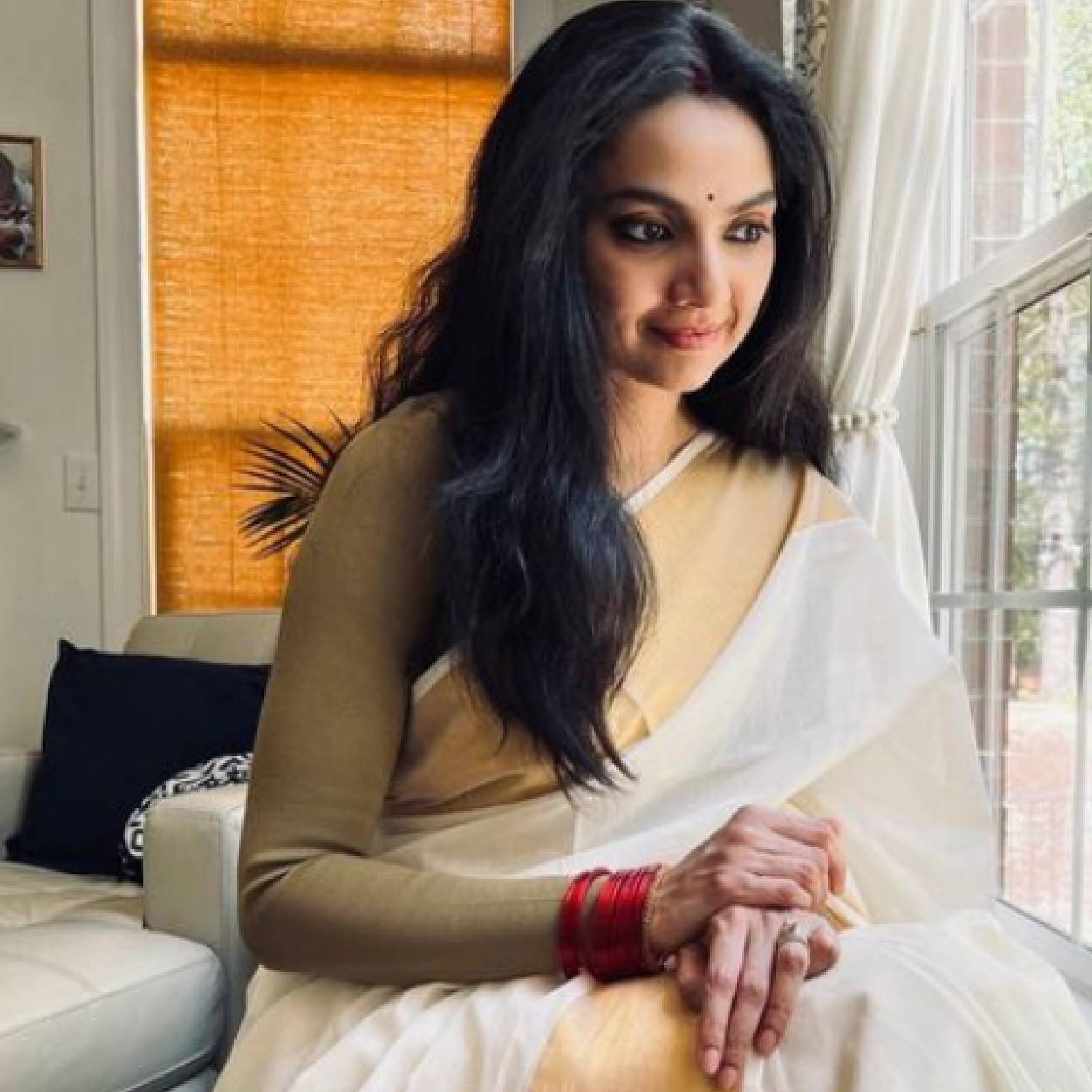 Samvrutha Sunil | സംവൃതയുടെ ആദ്യ ചിത്രം 'രസികൻ' അല്ല; അത് 1998ൽ റിലീസ് ...