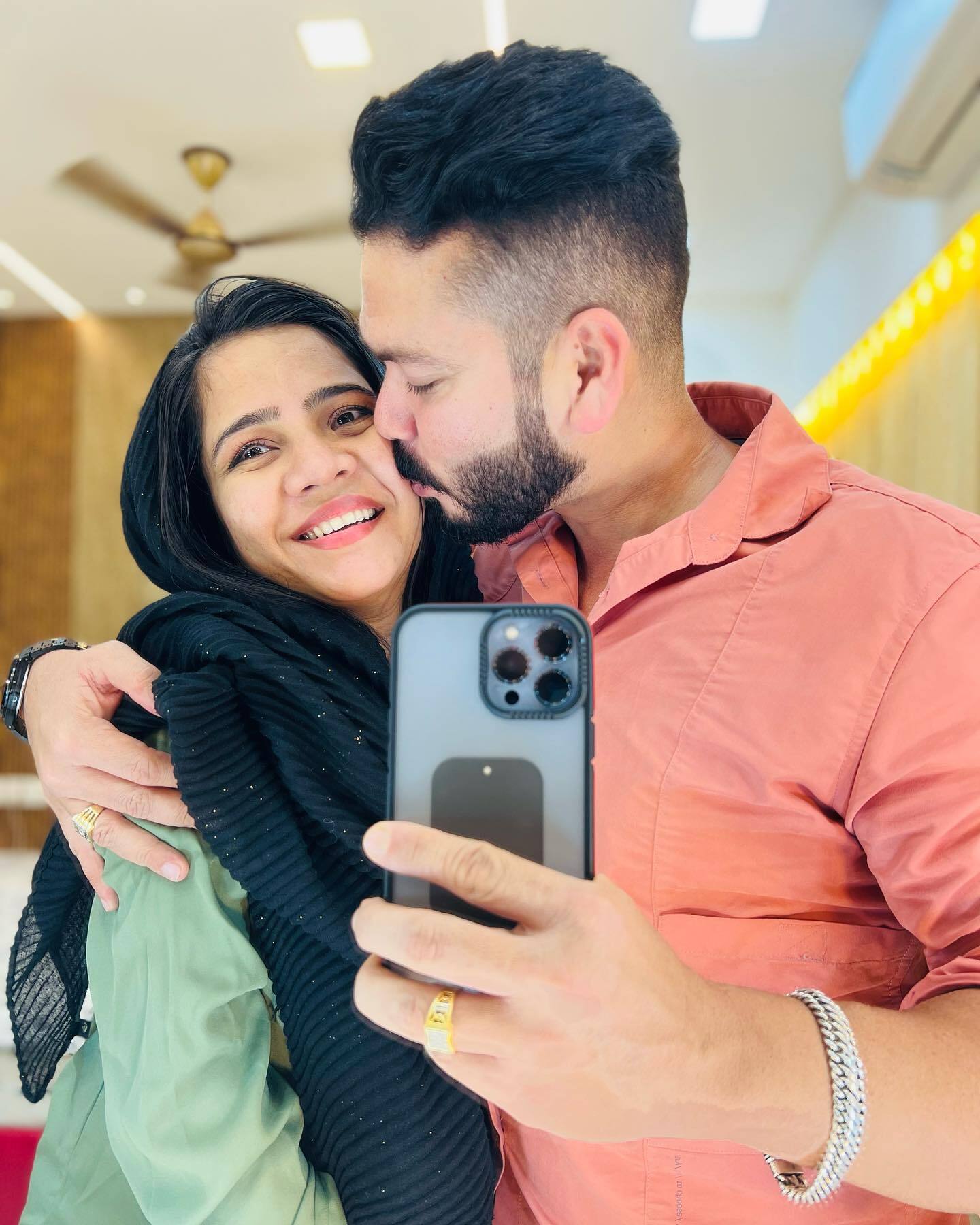 Basheer Bashi | ബഷീർ ബഷിയുടെ ഭാര്യ മഷൂറ പ്രസവിച്ചു; കുഞ്ഞ് പിറന്നത് ...