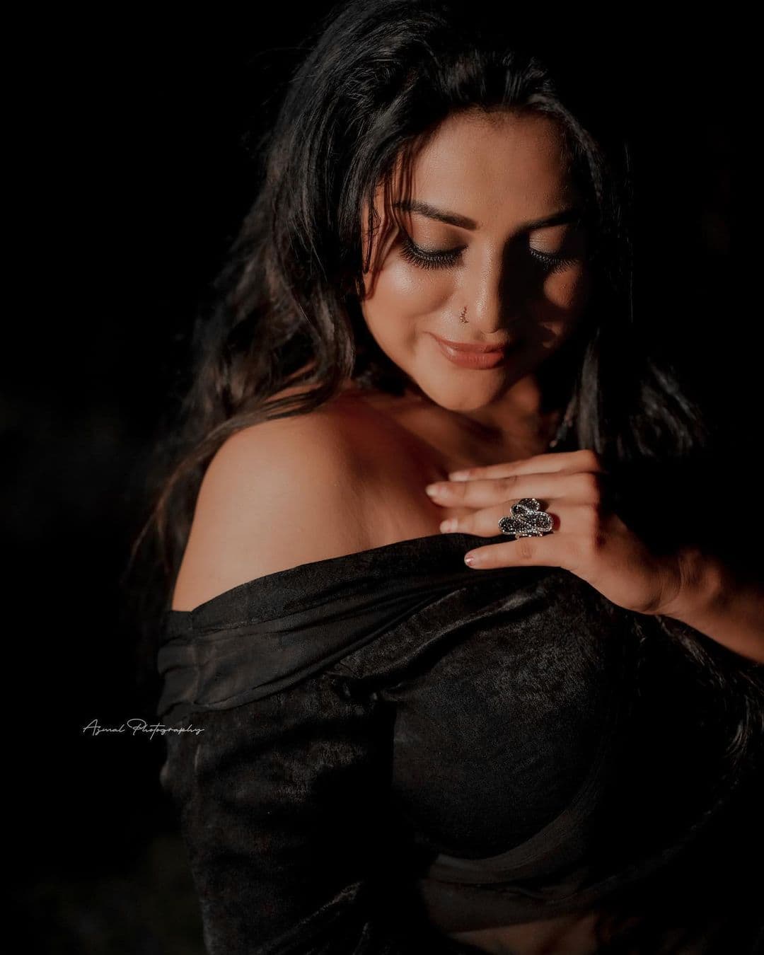 കറുപ്പിൽ 'ലിച്ചി' ഇത്ര സുന്ദരിയോ? നടി അന്ന രാജന്റെ ചിത്രങ്ങൾ വൈറല് ...