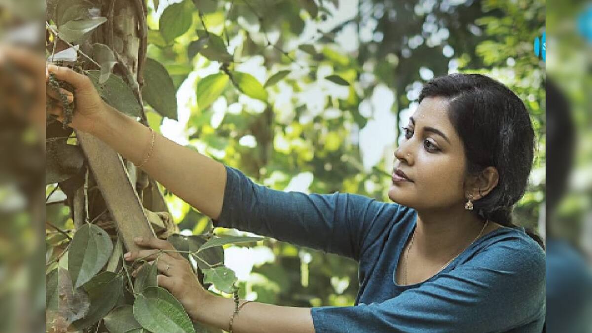 Sshivada | ഏറെ നാളുകൾക്കു ശേഷം ശിവദ നായികയാവുന്നു; 'ജവാനും മുല്ലപ്പൂവും' സിനിമയിൽ ജയശ്രീ ടീച്ച ...