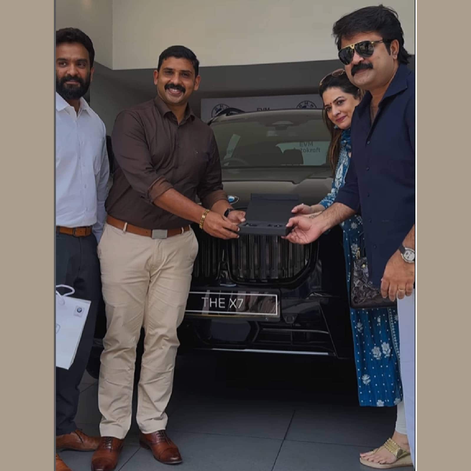 Anoop Menon | വിലയൊന്നും നോക്കിയില്ല; ഇഷ്‌ടപ്പെട്ടു, വാങ്ങി; അനൂപ് ...