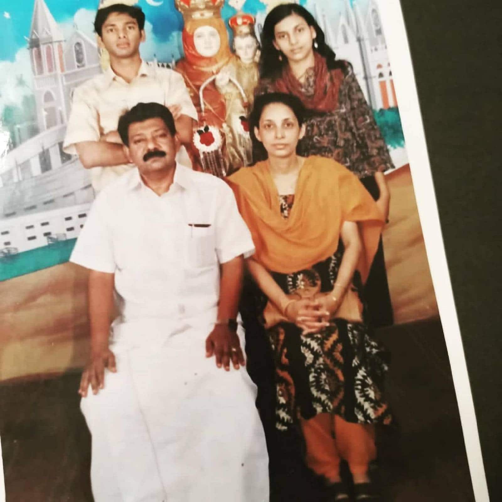 ഓർമയിൽ എട്ടു വർഷങ്ങൾ, ഡാഡിയെ ഞാൻ മിസ് ചെയ്യുന്നു, സ്നേഹിക്കുന്നു ...