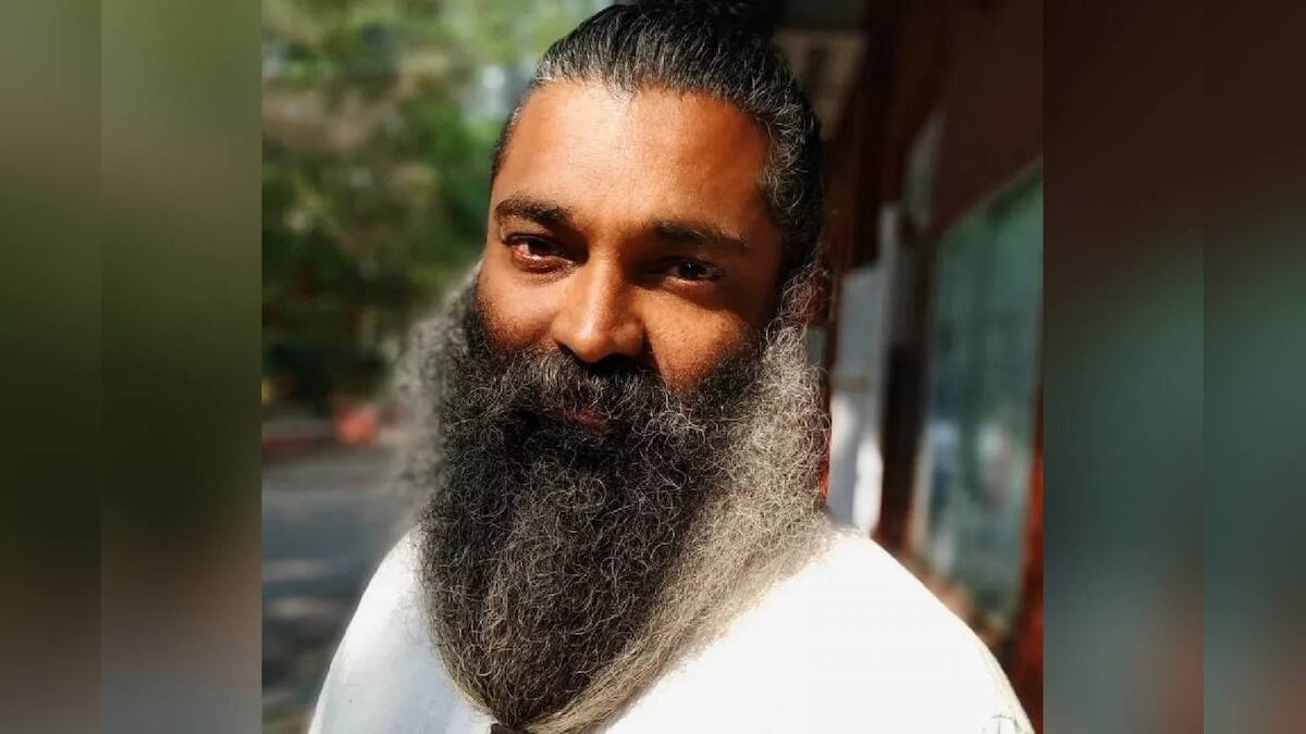 നടന്‍ ജിജോയ് കെ.ആർ നാരായണൻ ഇൻസ്റ്റിറ്റ്യൂട്ട് ഡയറക്ടർ – News18 മലയാളം