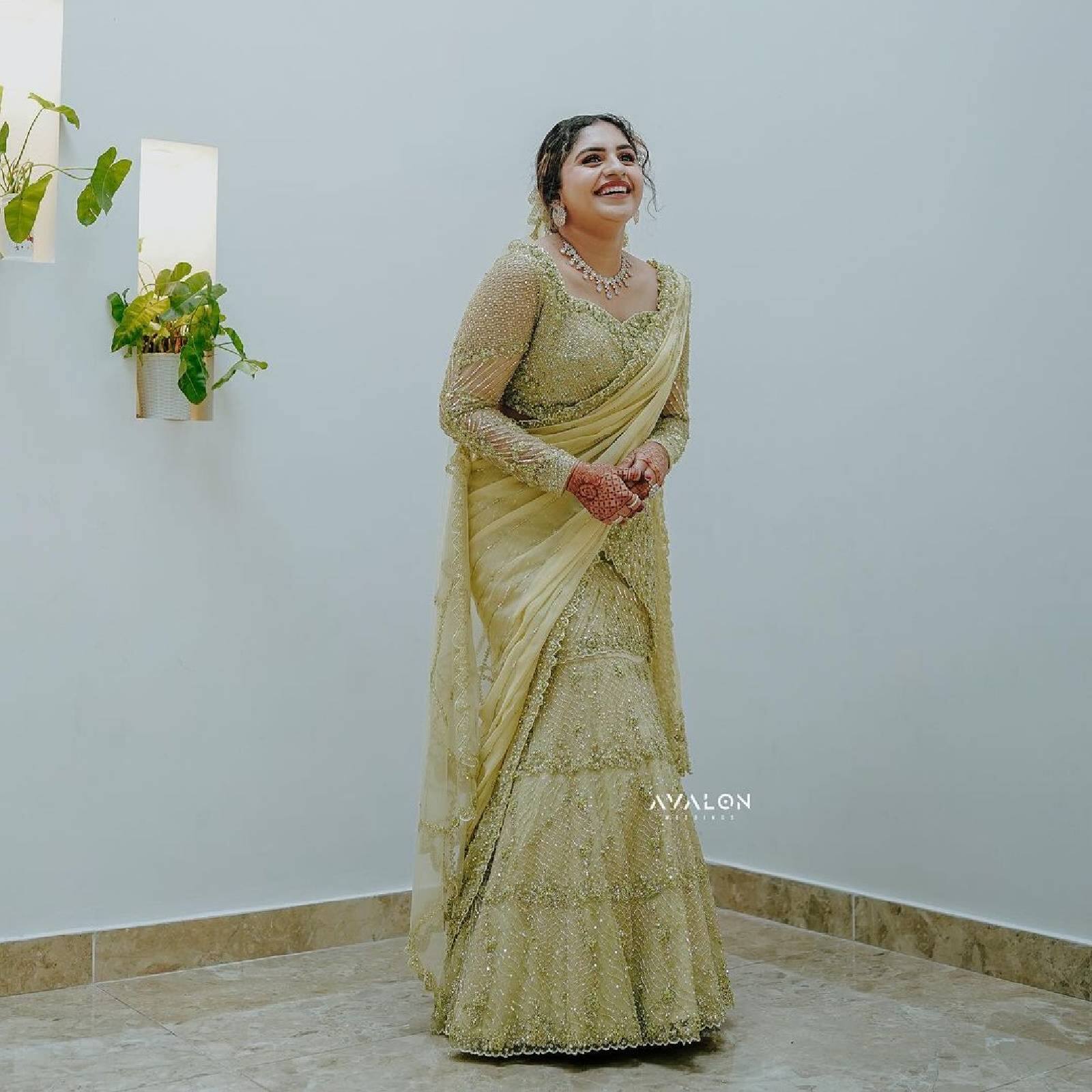 Noorin Shereef | പെണ്ണേ, പെണ്ണേ നിൻ കല്യാണമായി; നൂറിൻ ഷെരീഫിന് മാംഗല്യം ...