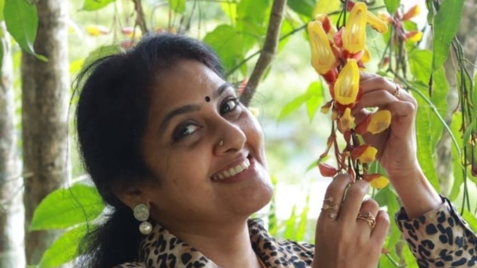 Anju Aravind on Vijay film poove unakkaga | Why didn't you say yes to ...