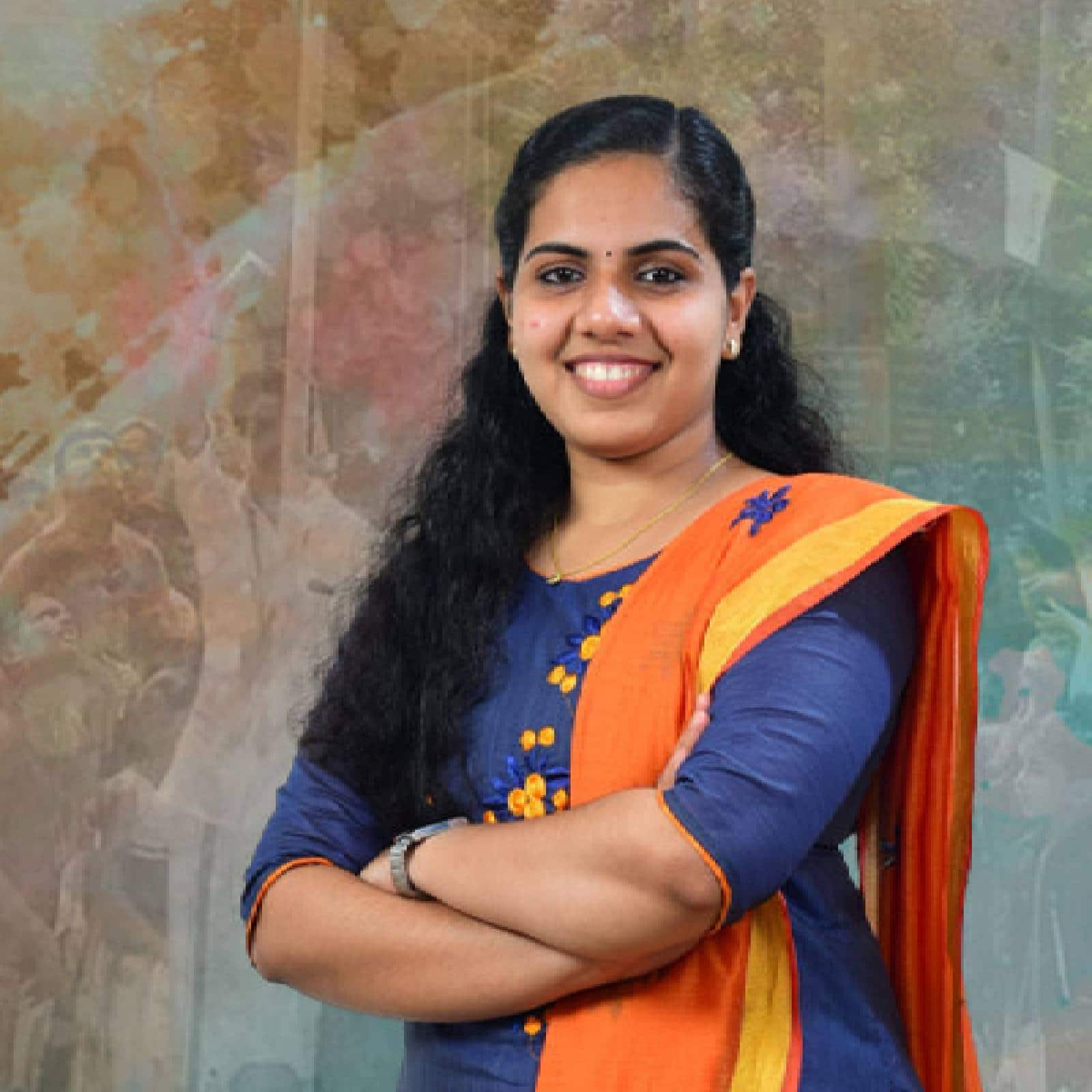 കുഞ്ഞ് ദുവയുമായി മേയർ ആര്യ രാജേന്ദ്രൻ ഓഫീസിൽ; ചിത്രം വൈറൽ – News18 മലയാളം