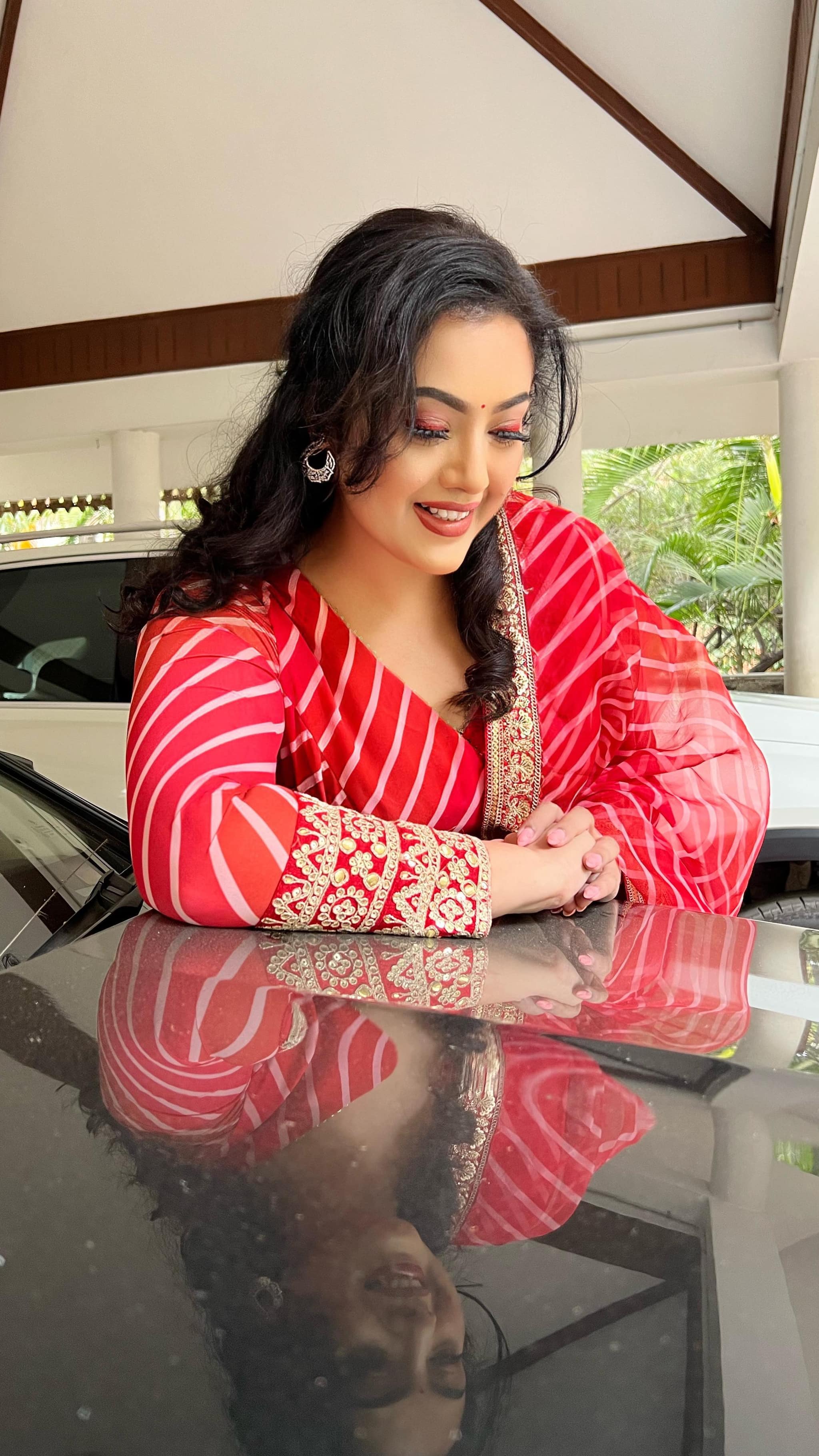 സൂപ്പർ ഹിറ്റ് നായിക: മലയാള സിനിമയിൽ 40 വർഷം പൂർത്തിയാക്കി നടി മീന ...