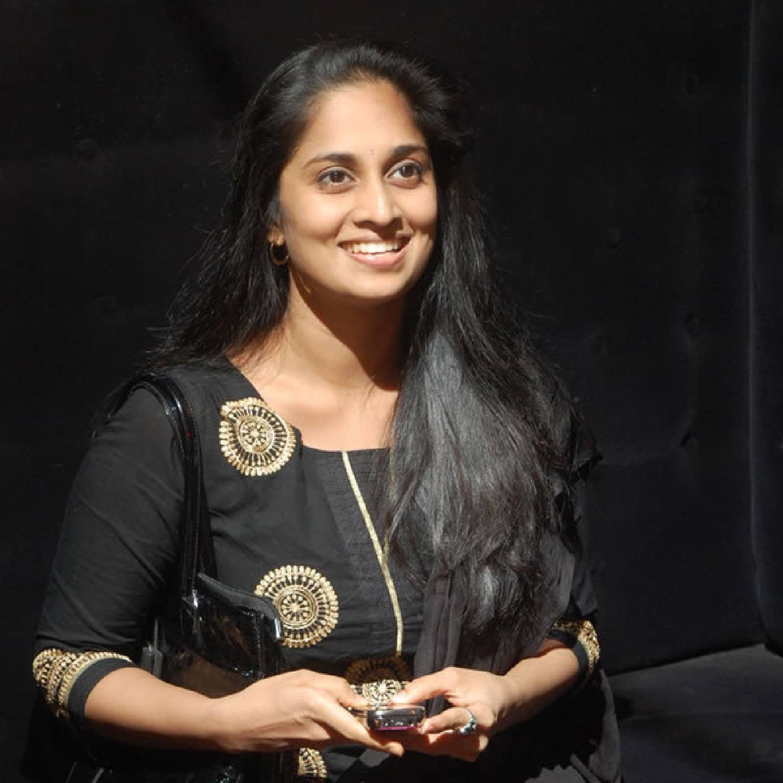 മകൾക്കൊപ്പം മലയാളികളുടെ പ്രിയപ്പെട്ട ശാലിനി അജിത് കുമാർ; ചിത്രം വൈറ ...