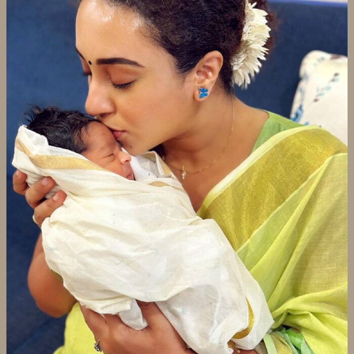 'ഞങ്ങൾക്ക് ലഭിച്ച ഏറ്റവും വലിയ നിധി'; '2024 ലെ പ്രിയപ്പെട്ട ചിത്രം ...