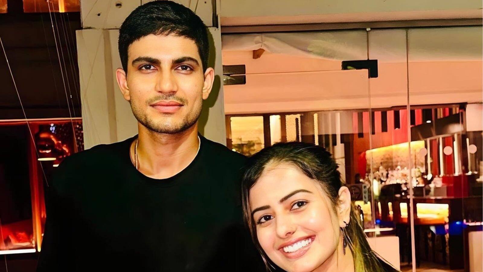 Shubman Gill Pak Fan | ശുഭ്മാൻ ഗിൽ പാക് മോഡലിനൊപ്പം; ചിത്രം വൈറ ...