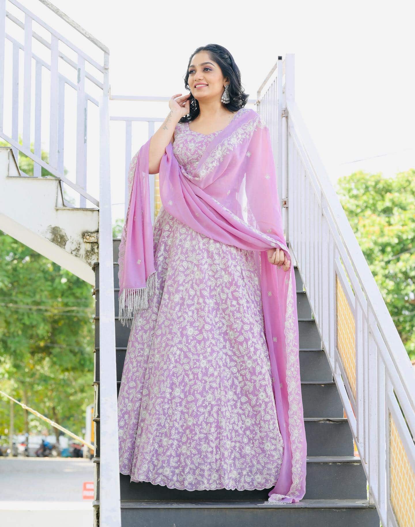 'ആര്യയെ കിട്ടുമോ, ആര്യയെ വേണം'; അശ്ലീലം പറഞ്ഞയാളുടെ വിശദമായ ഫോൺ കോ ...