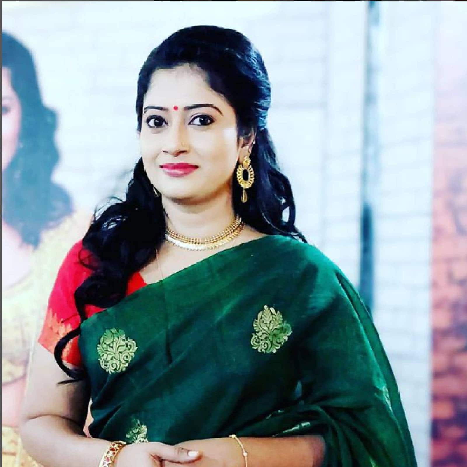 Renjusha Menon | 'എന്റെ മോളേ നീ എന്തിനാ ഇങ്ങനെ ചെയ്തത്'; രഞ്ജുഷയുടെ ...