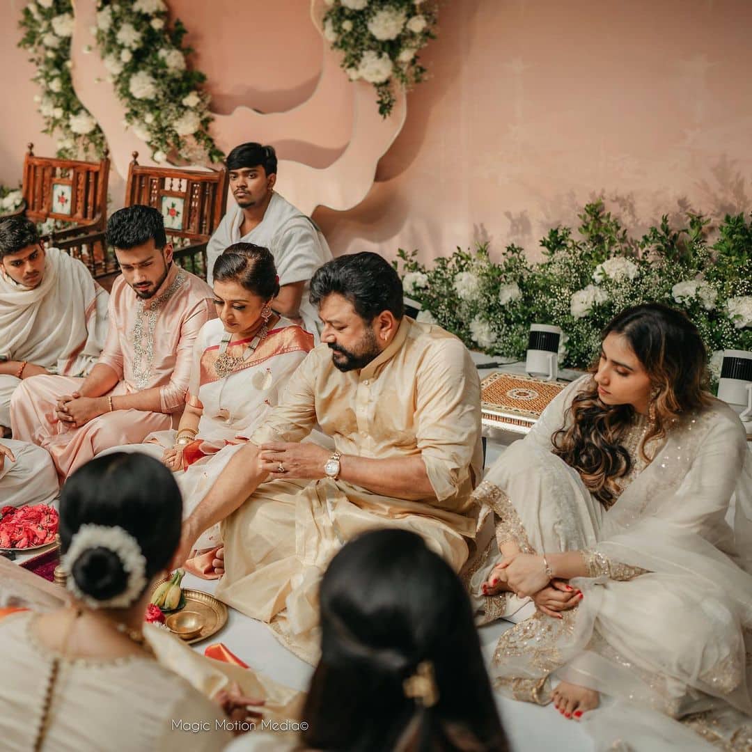 Jayaram | ആകെയൊരു സാക്ഷി; പരമരഹസ്യമായി നടന്ന ജയറാം- പാർവതി മോതിരം ...