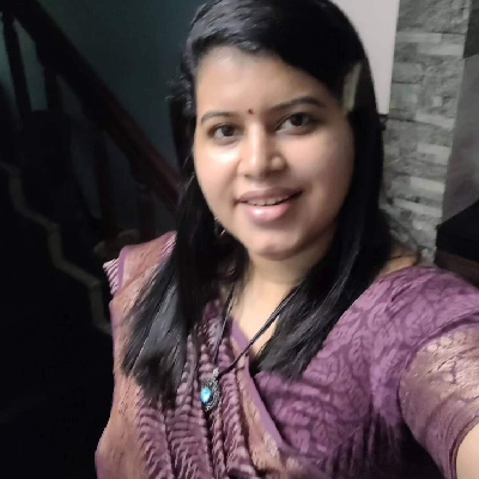 Elizabeth Udayan | ബാലയ്‌ക്കൊപ്പം നാട്ടിൽ ക്രിസ്മസ് ആഘോഷിക്കാൻ വന്നില്ല ...