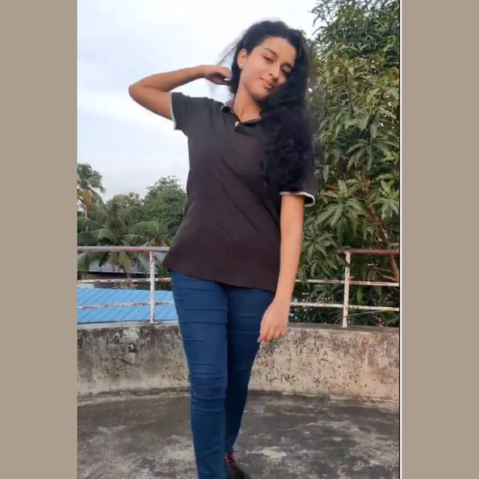 Anupama Padmakumar | കുഞ്ഞിനെ ഒളിപ്പിച്ച സ്ഥലം ഇതാണോ സേച്ചിയേ? റമ്പൂട്ടാൻ പറിക്കാൻ പോയ അനുപമയോട് ...