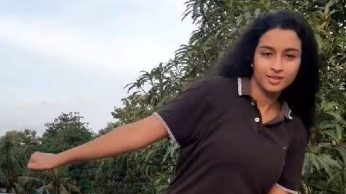 Anupama Pathman YouTube | അനുപമയുടെ കള്ളക്കളികൾ യൂട്യൂബ് പിടിച്ചത് ...