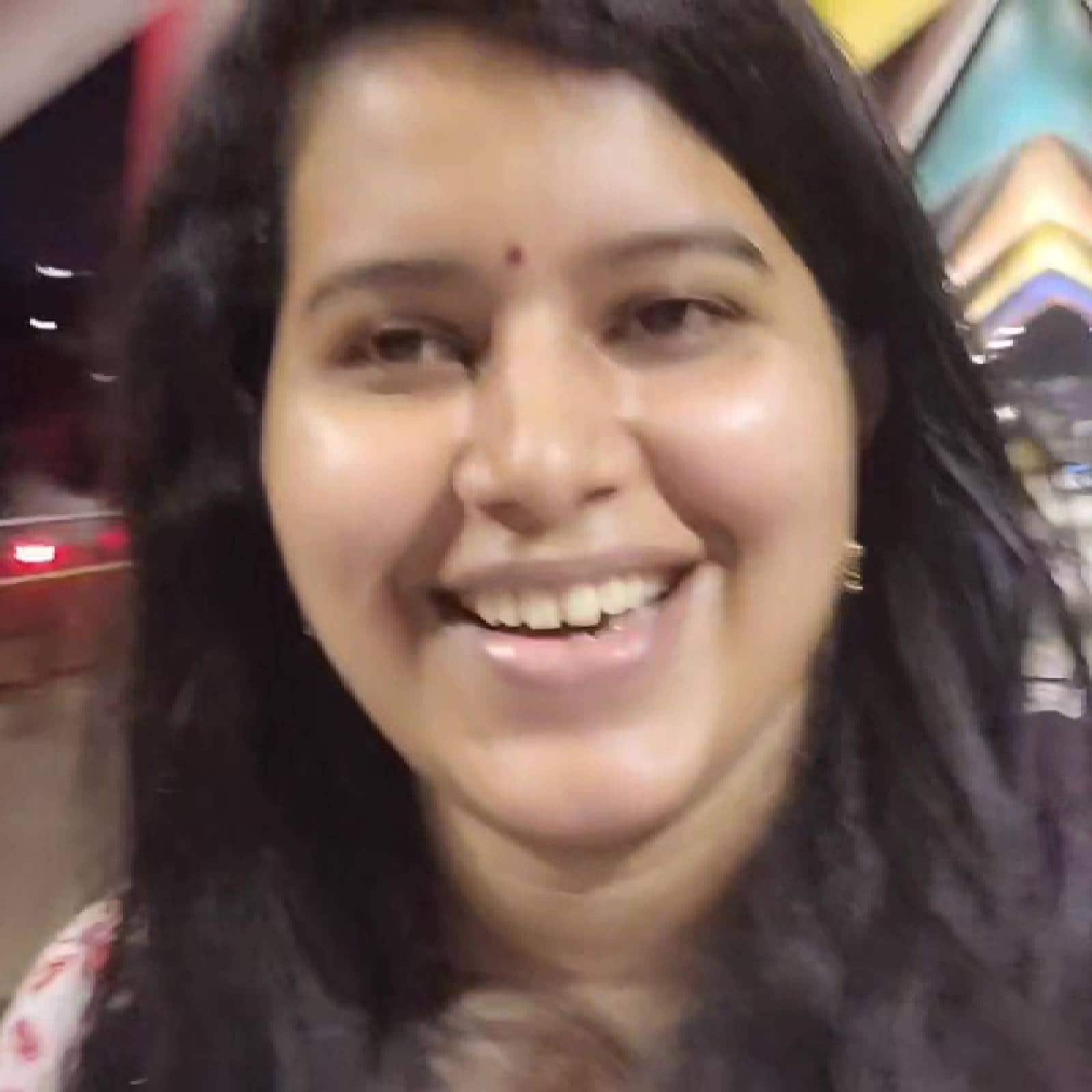 Elizabeth Udayan | ബാലയ്‌ക്കൊപ്പം നാട്ടിൽ ക്രിസ്മസ് ആഘോഷിക്കാൻ വന്നില്ല ...