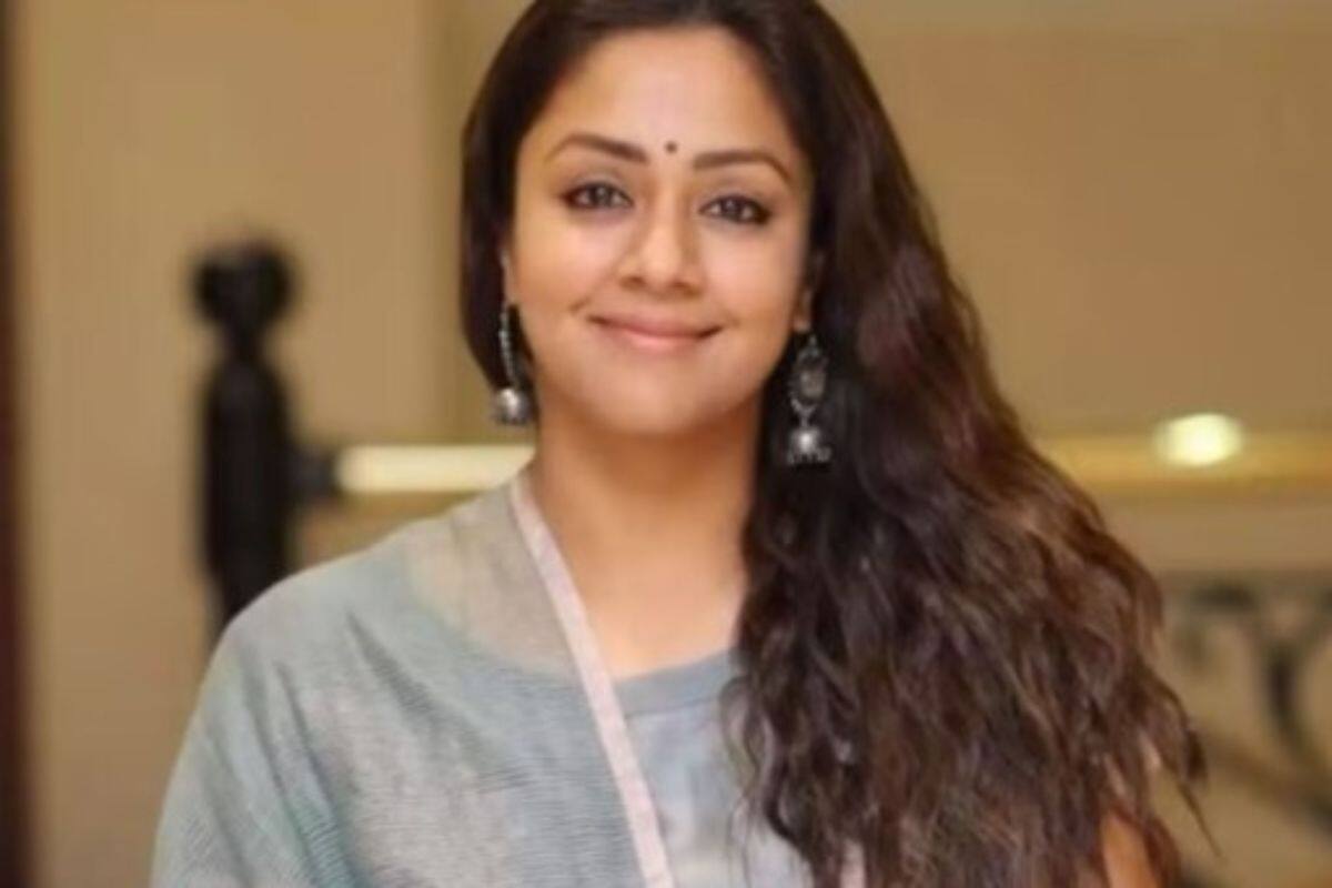 jyothika: 'ഇഷ്ടം തോന്നിയാൽ തമിഴ് മരുമകൾ; ദേഷ്യം വന്നാൽ ഹിന്ദിക്കാരി; സോഷ്യൽമീഡിയയിൽ കിളവി': നടി ...