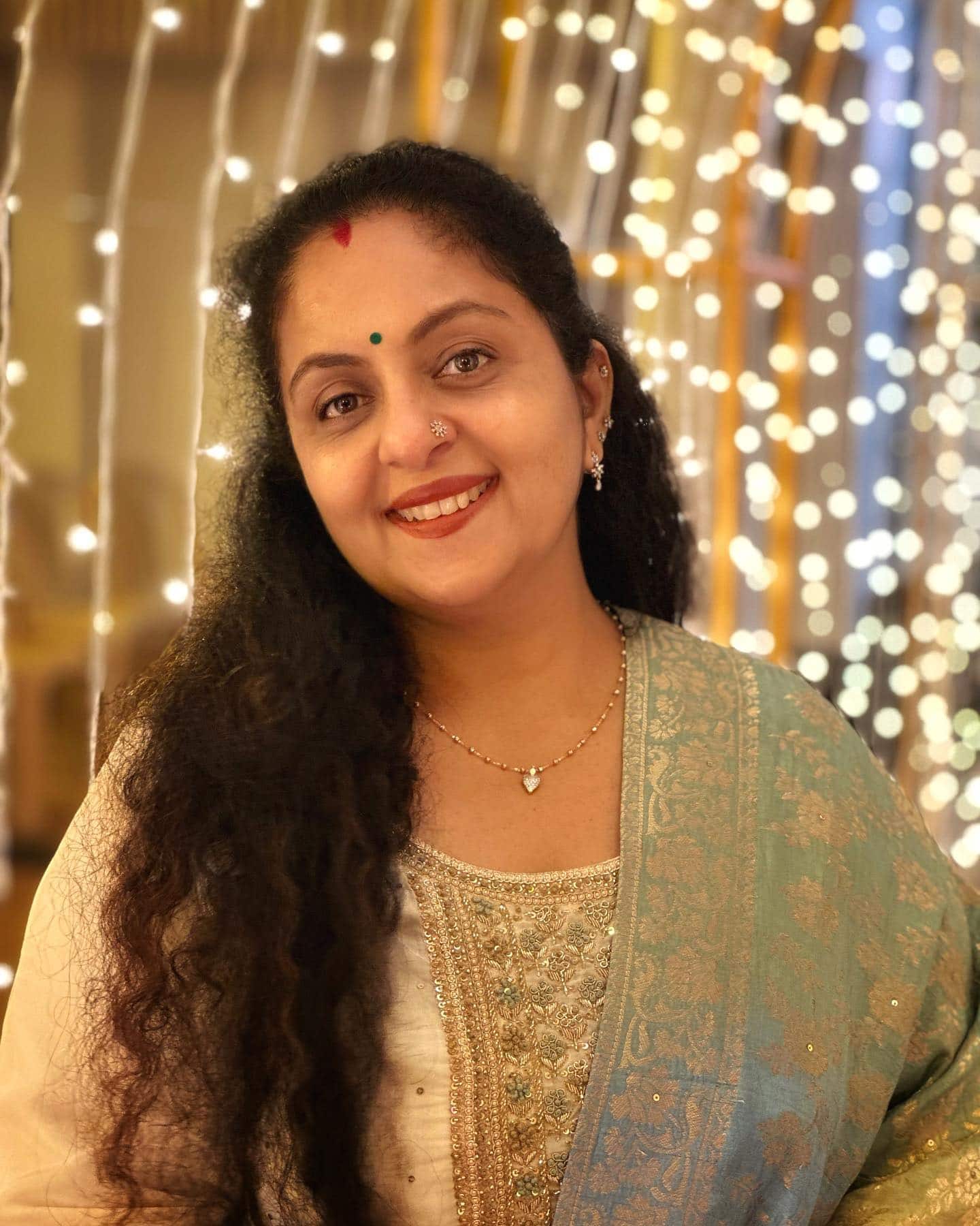 Sindhu Krishna | വന്നവർക്കെല്ലാം ഭക്ഷണവും നാരങ്ങയും, പൊൻപണം വേണ്ട ...