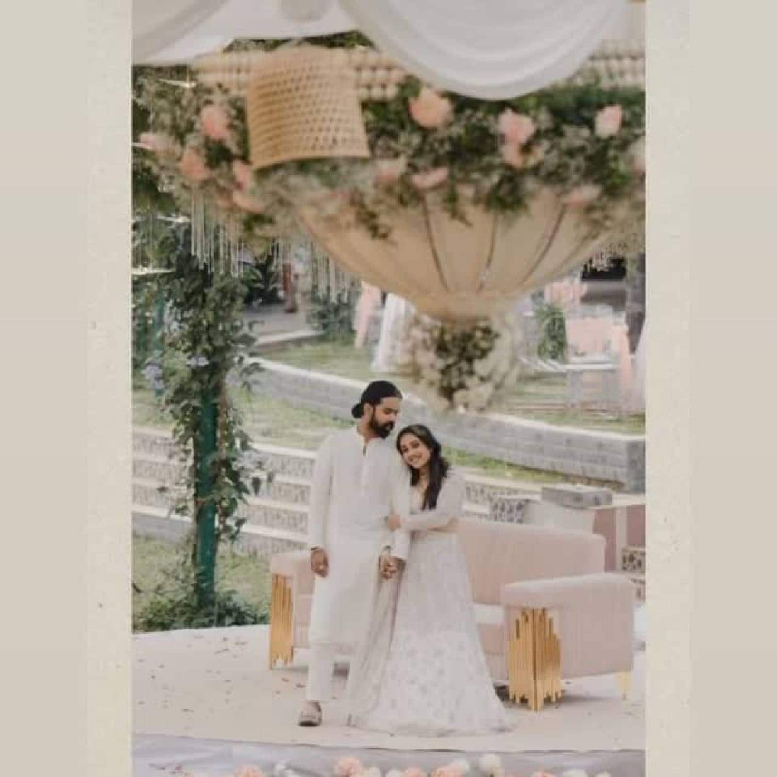 Ahaana Krishna | എക്കാലത്തെയും ബെസ്റ്റ് ഫ്രണ്ട് നിമിഷ് രവിയുടെ വീട്ടി ...