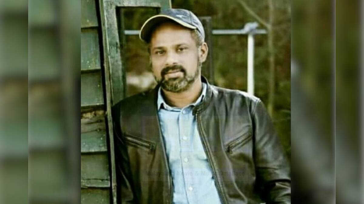 'എന്റെ മെഴുതിരി അത്താഴങ്ങൾ', 'കൃഷ്ണൻകുട്ടി പണിതുടങ്ങി' സിനിമകളുടെ നി ...