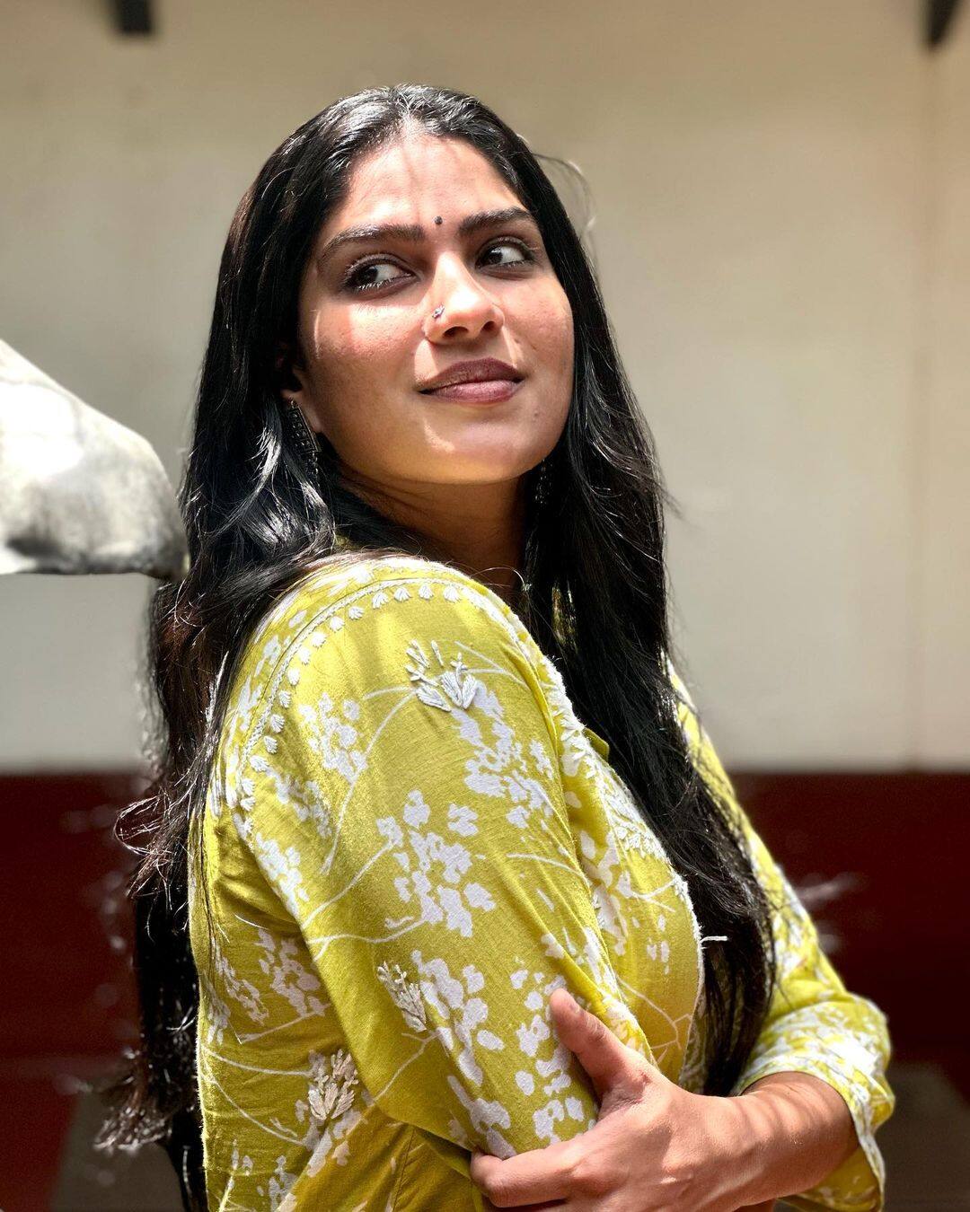 'കടിച്ച പാമ്പിനെ വിളിച്ചുവരുത്തി വിഷം ഇറക്കിയിരുന്നവര്‍ എന്‍റെ ...