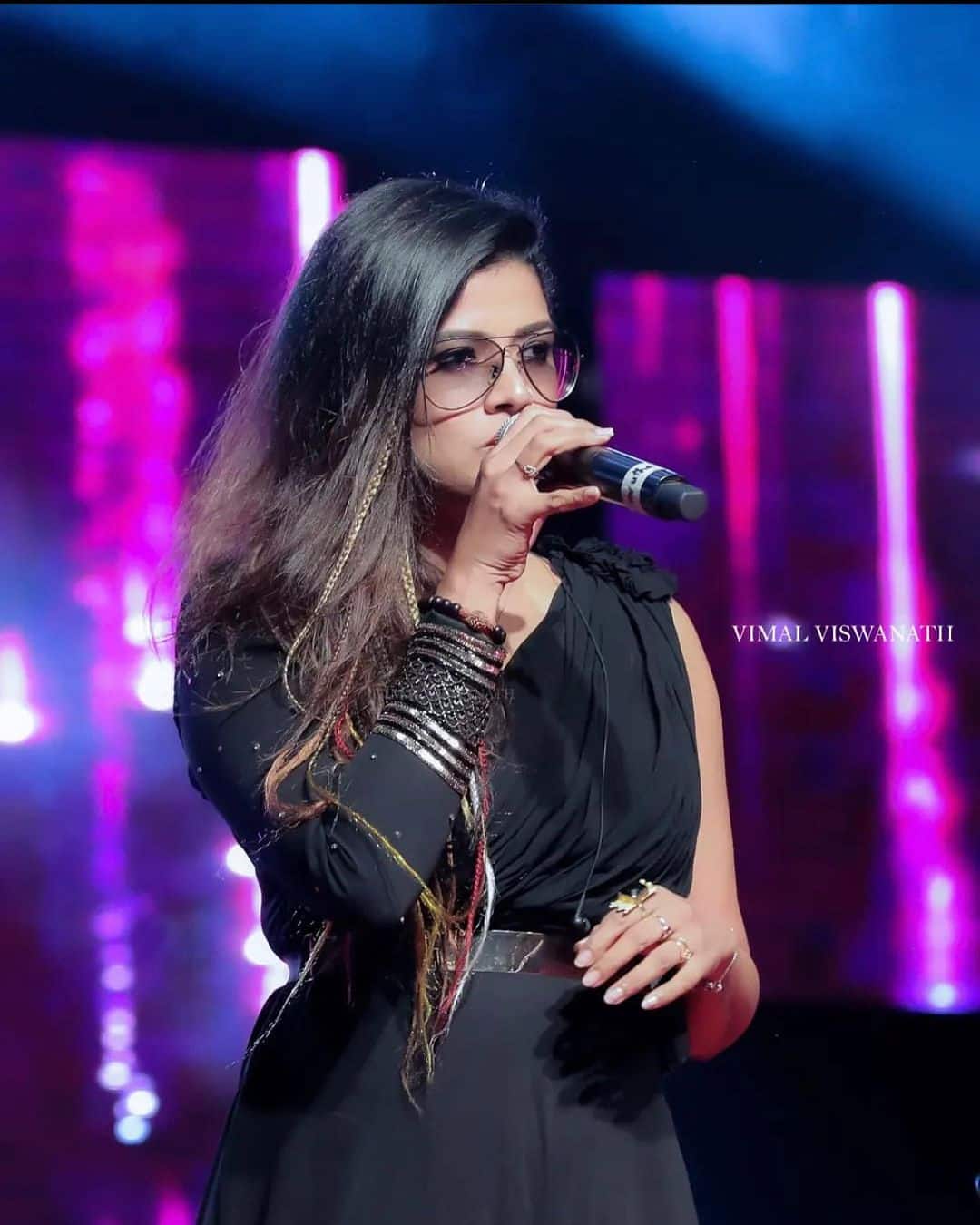 Amrutha Suresh | തിരുമ്പി വന്തിട്ടേൻ; പുതുവർഷത്തിൽ ഗംഭീര ...