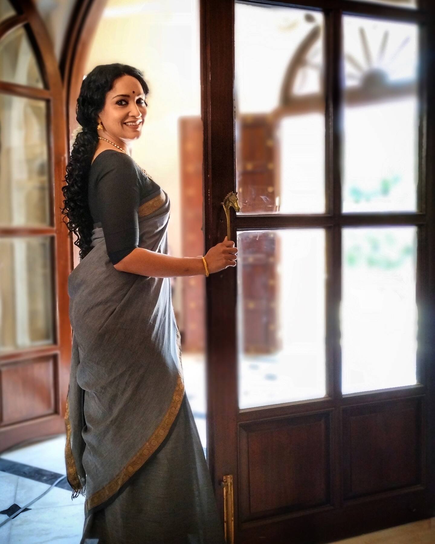 Lena | എല്ലാരും ട്രോളിയപ്പോൾ പ്രശാന്ത് ലെനയെ ഇഷ്‌ടപ്പെട്ടു; വിവാഹം നടക്കാനുണ്ടായ ...