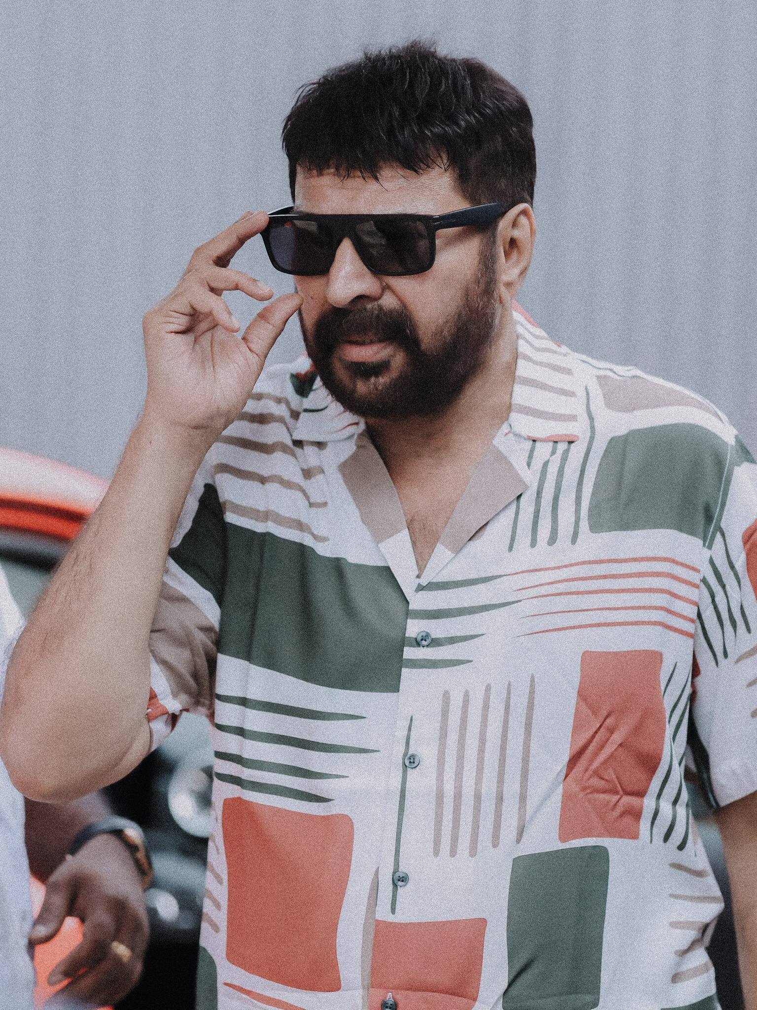 'ഇവിടെ 90സ് കിഡ്‌സ് കിളവന്മാരായി, എന്നിട്ടും ഇങ്ങേരിത് എങ്ങനെ ...