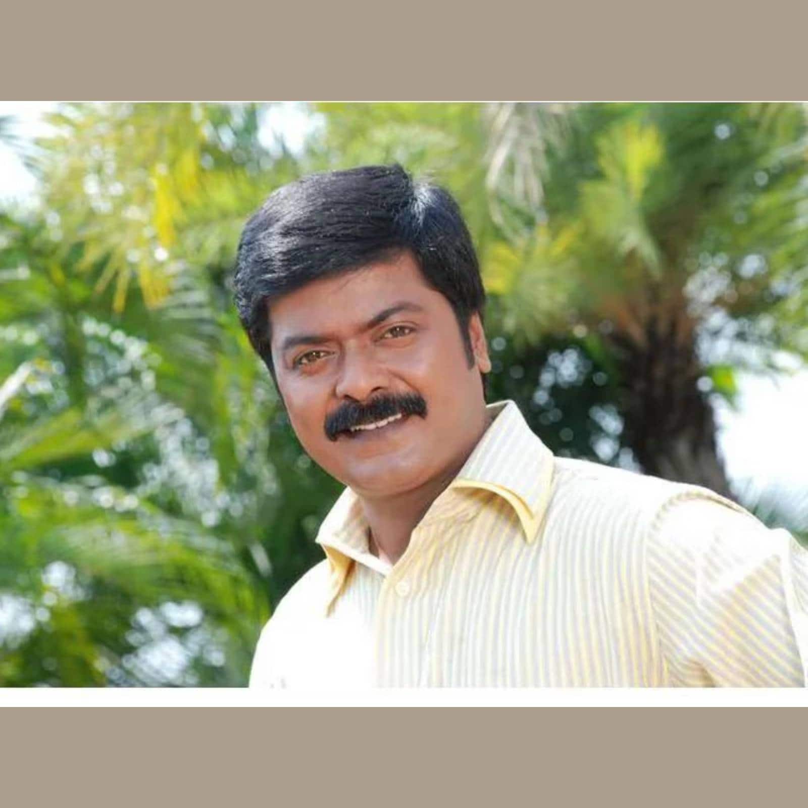 പ്രേക്ഷക പ്രിയനായ അച്ഛന്റെ മരണശേഷം മറഞ്ഞു നിന്ന മകൾ; കാവ്യയുടെ ചിത്രങ്ങ ...