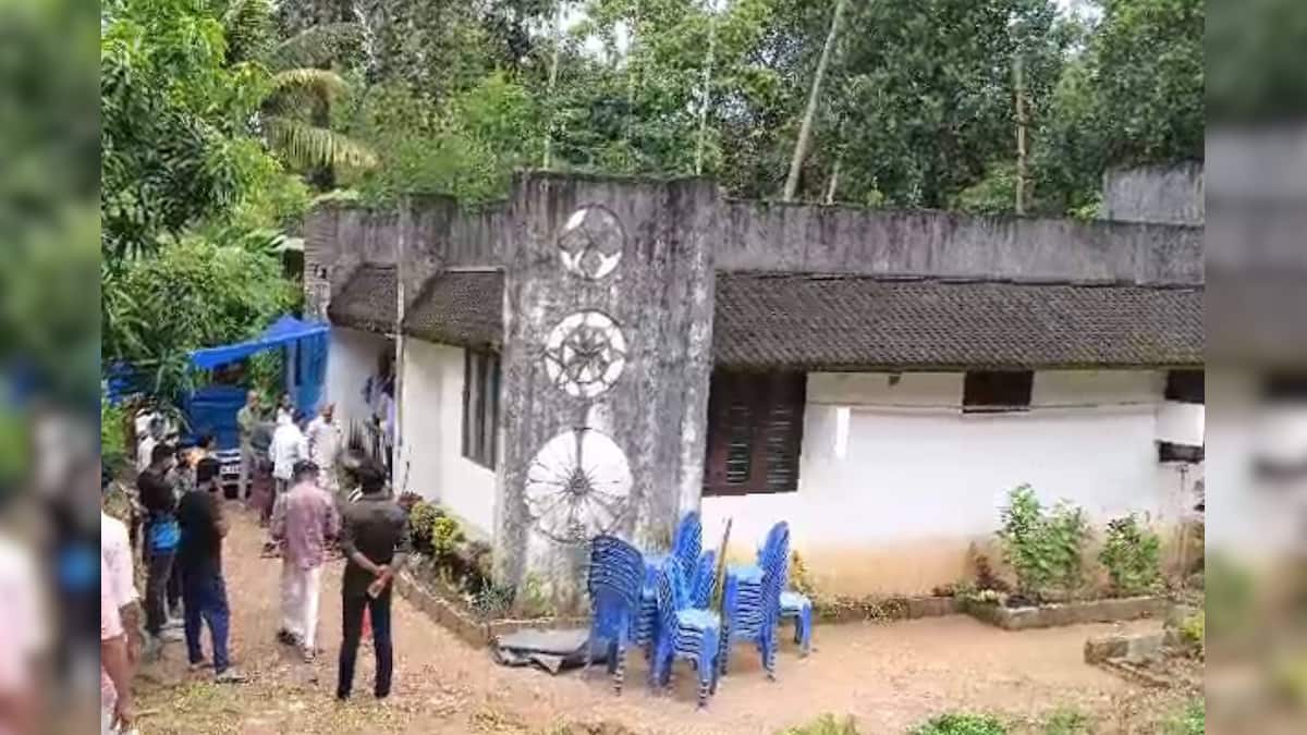 വസ്തു തർക്കത്തിൽ പ്രതികൂലവിധി വന്നതിന് പിന്നാലെ അമ്മയും മകളും വീട്ടിൽ മരിച്ച നിലയിൽ| mother and ...