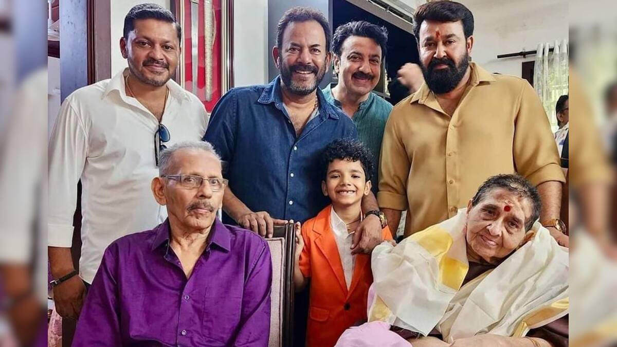 അന്ന് നമ്മളൊന്നായി തുഴഞ്ഞില്ലേ കൊതുമ്പ് വള്ളം! മോഹന്‍ലാലിന്റെ അമ്മയുടെ ...